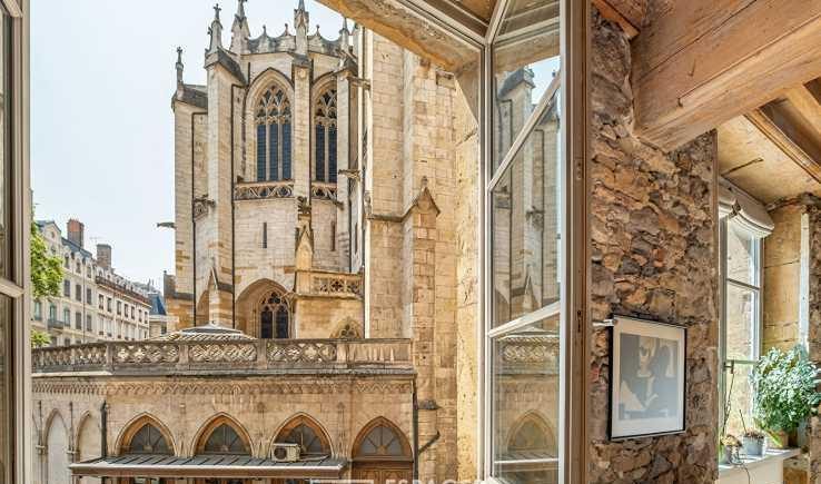 Real Estate and Properties for sale in Lyon | Page 1