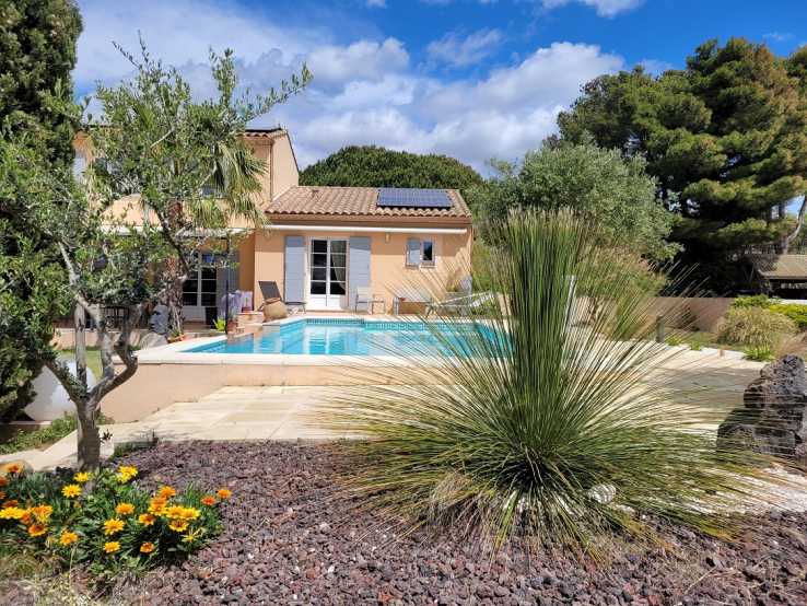 Character Houses, Properties and Real Estate for sale in France