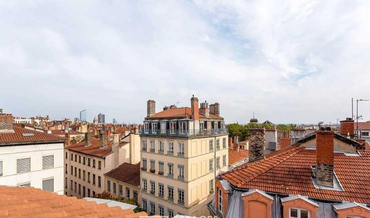 Real Estate and Houses for sale in Lyon | Page 1