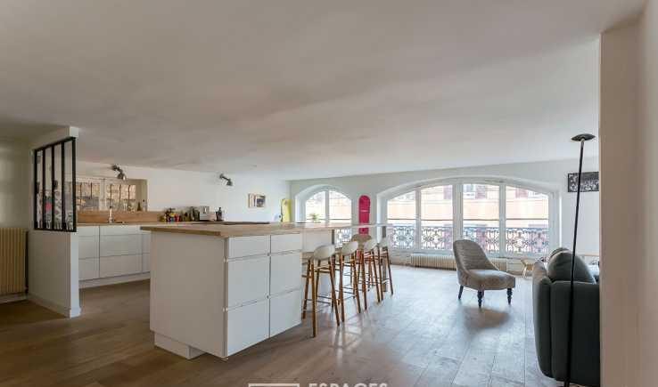 Real Estate and Houses for sale in Lyon | Page 1