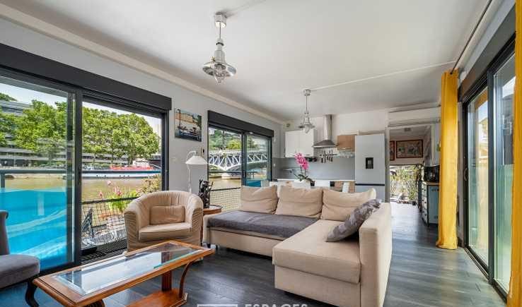 Real Estate and Houses for sale in Lyon | Page 1