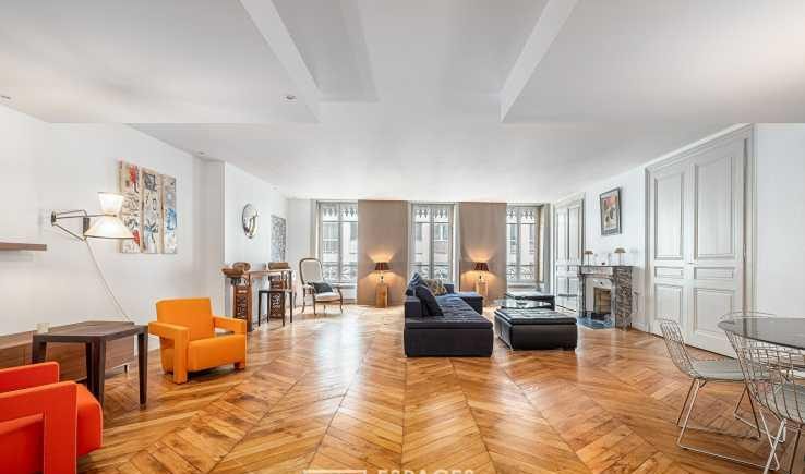 Real Estate and Houses for sale in Lyon | Page 1
