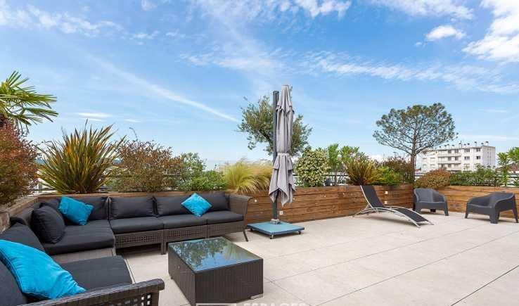 Real Estate and Houses for sale in Lyon | Page 1