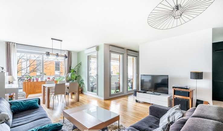 Real Estate and Houses for sale in Lyon | Page 1