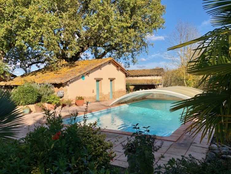 Stone Houses & Country Homes for Sale in France