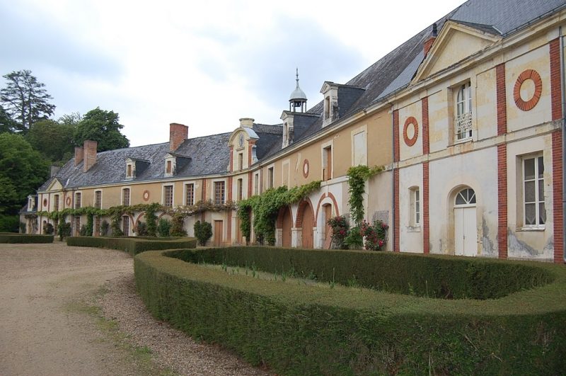 Castles, Chateaux & Estates for Sale in France | My-French-House.com